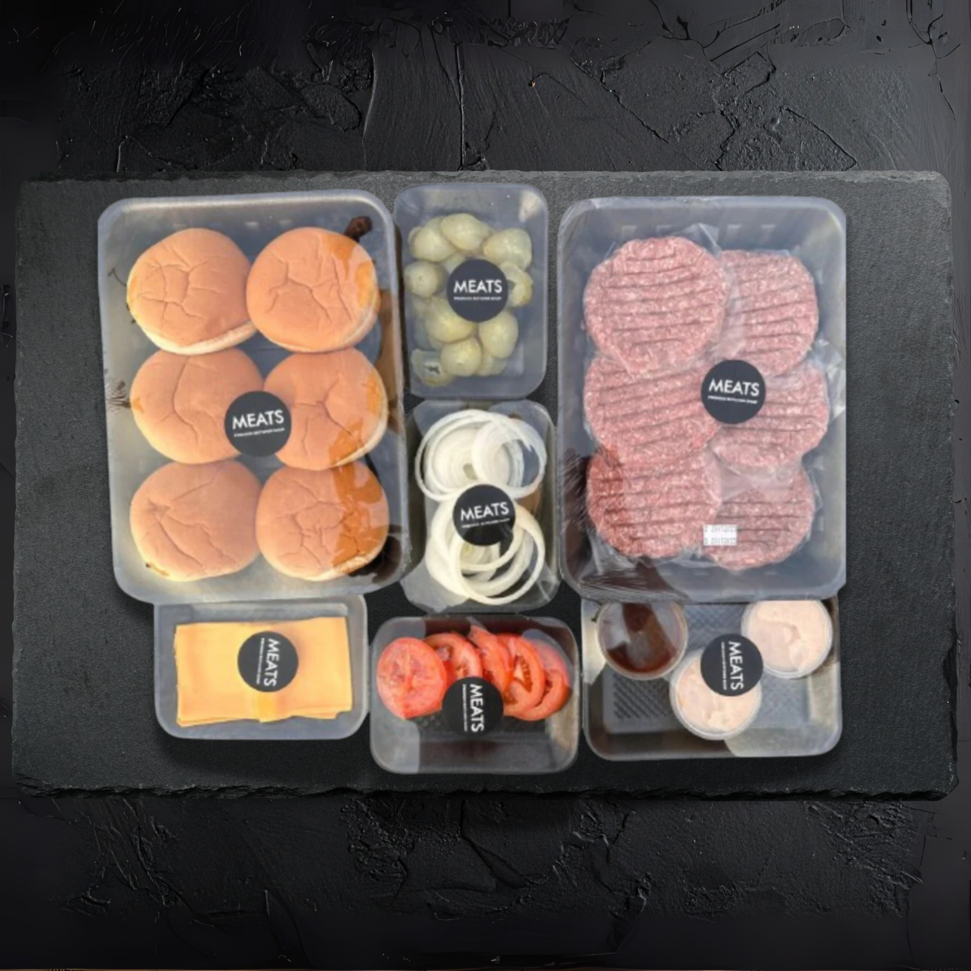 BBQ Burger Box - 18 Burgers (18 Wagyu Beef Burgers, Lettuce, Tomato, O ...